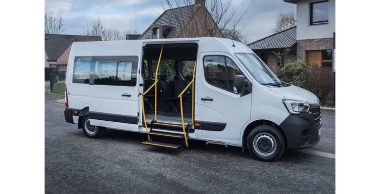 Un nouveau marchepied Step By Step pour vos minibus TPMR